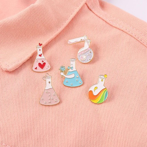 5x Science Chemical Beaker Enamel Brooches Badges Alloy Coat Pin for ...
