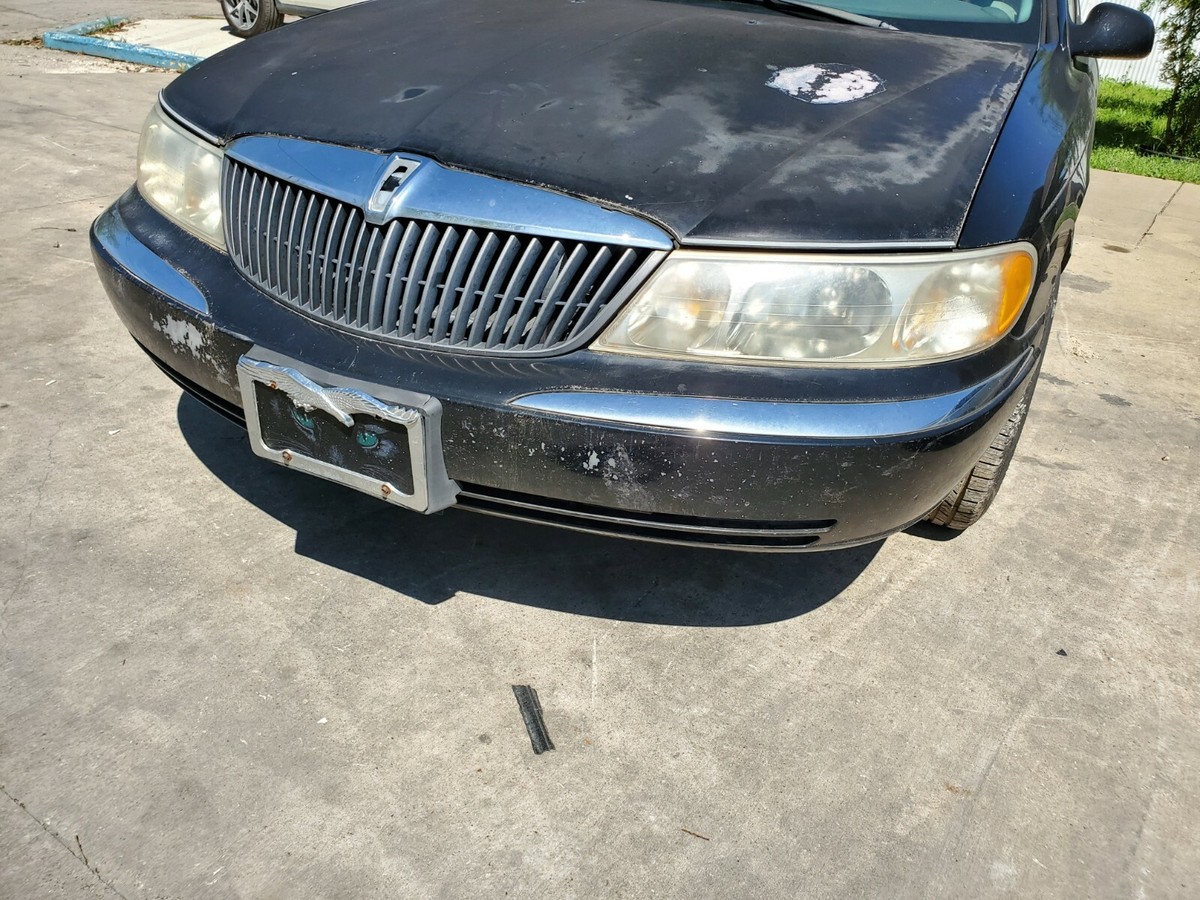 2000 Lincoln Continental