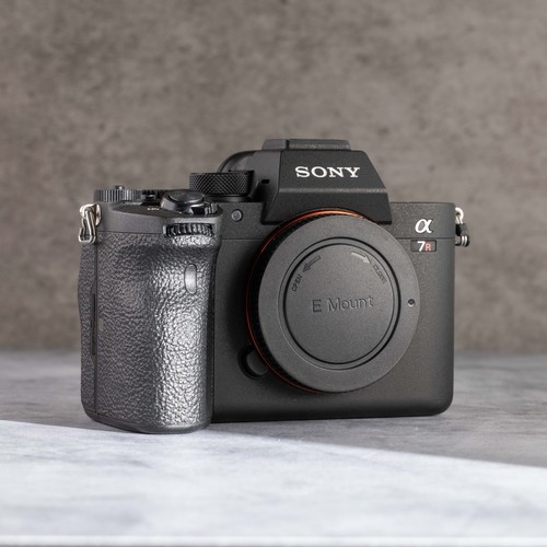 Sony Alpha a7R IVA 4K 61MP Full Frame Mirrorless Camera Body ...