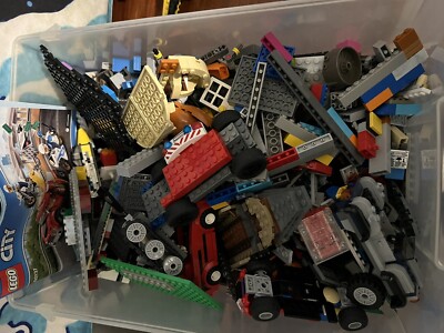 Huge Lego Lot With Sets, Minifigs And Random Lego Pieces | eBay