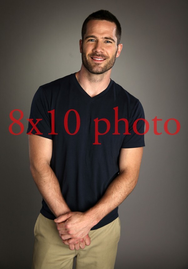 LUKE MacFARLANE #13,bros,platonic,brothers & sisters,killjoys,8x10 ...