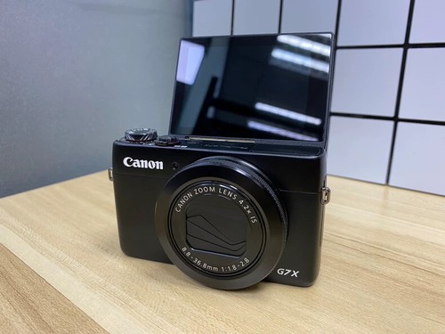 Canon PowerShot G7X (G7X mark I)20.3 MP Optical 4.2X Zoom Digital ...