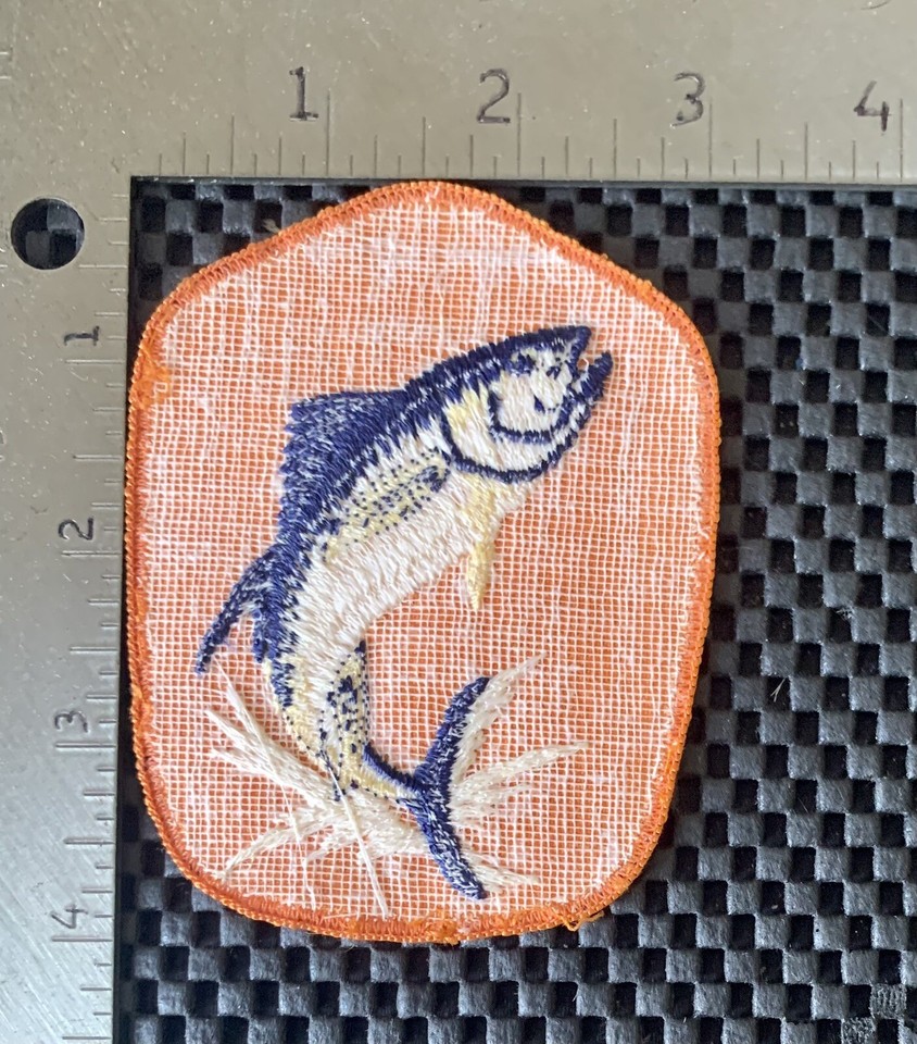 FISH FACING LEFT EMBROIDERED SEW ON ONLY PATCH FISHING BLUEFIN TUNA 3 ...