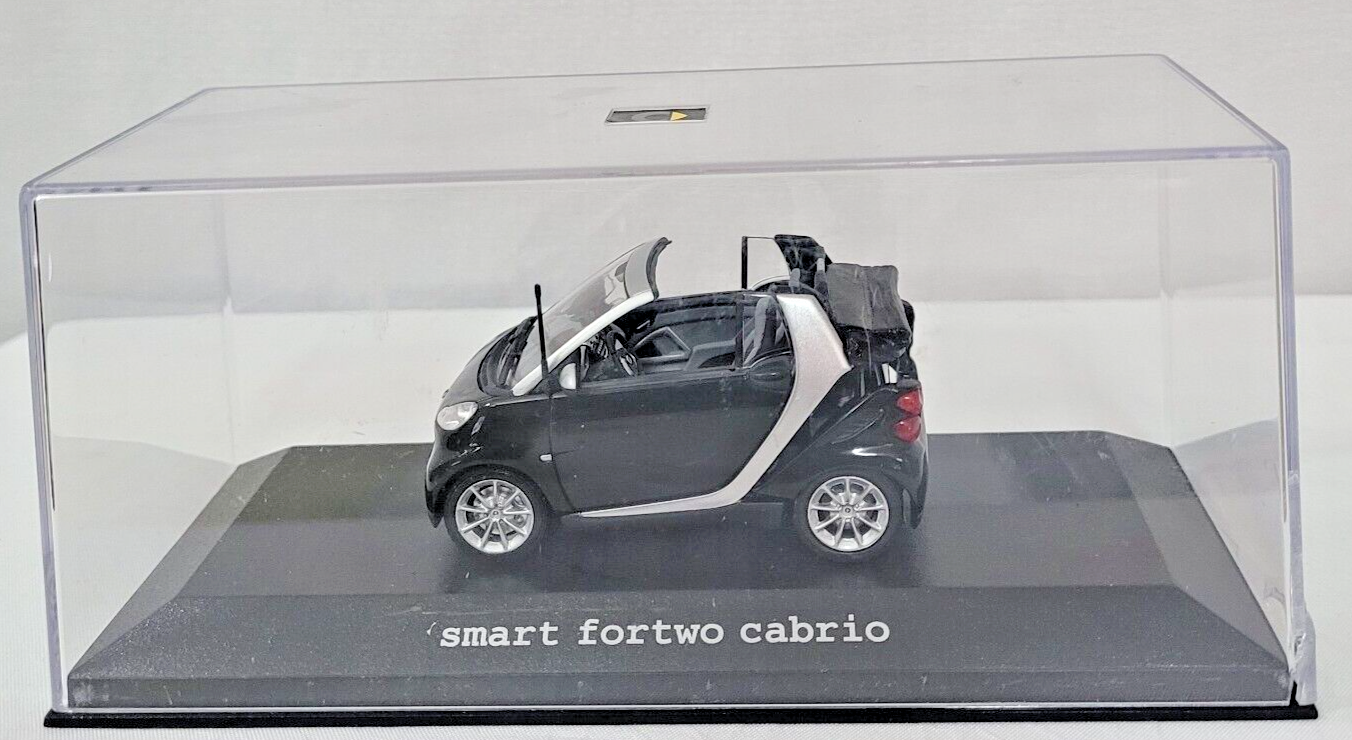 Paul's Model Kit Minichamps Smart Fortwo Cabrio Diecast Car | eBay
