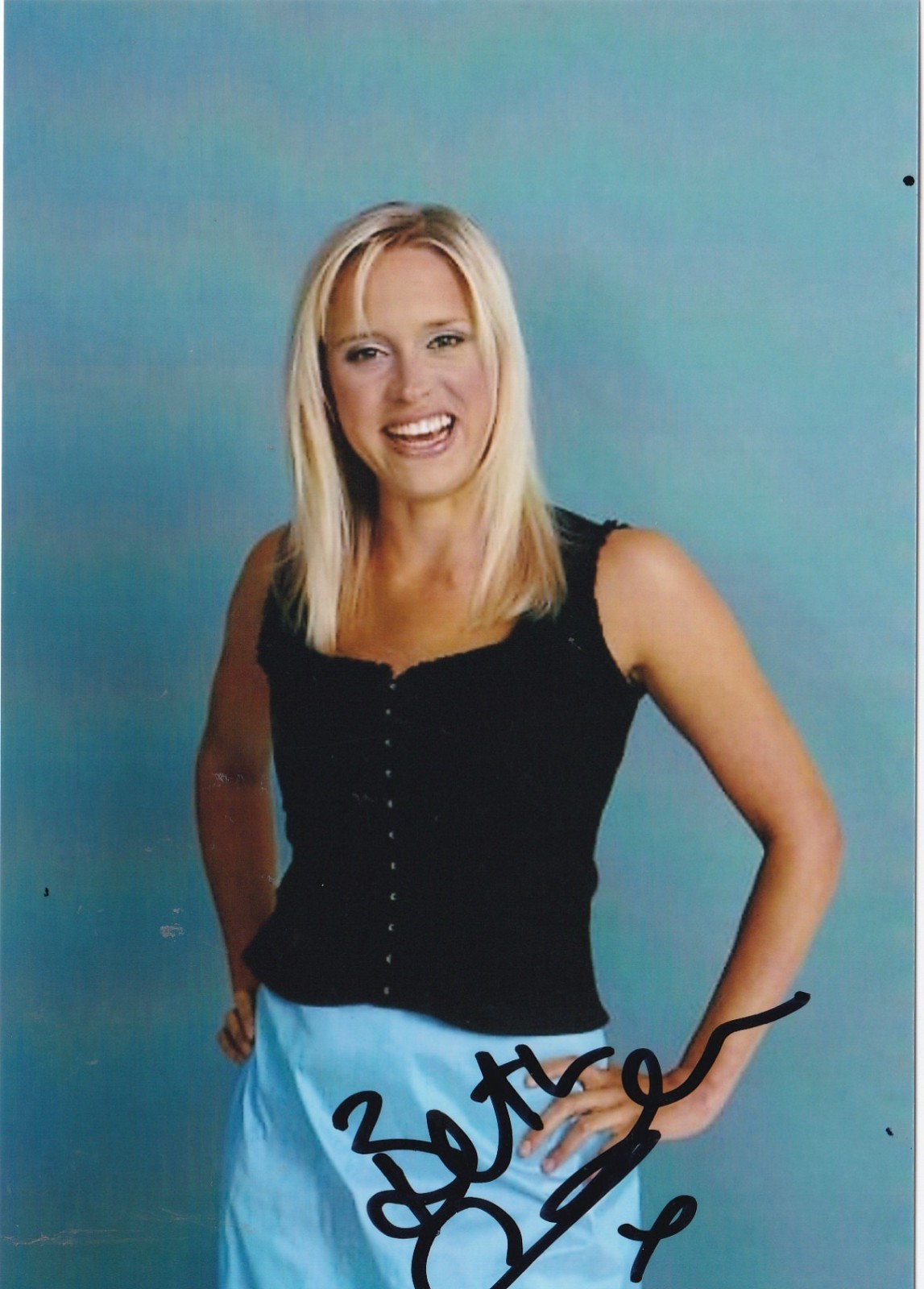 Beth Cordingly **HAND SIGNED** 6x4 photo ~ AUTOGRAPHED ~ Emmerdale | eBay