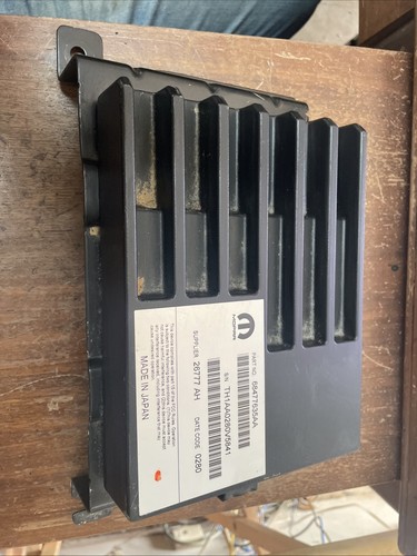 19-23 DODGE RAM RADIO AUDIO EQUIPMENT SOUND SPEAKER AMPLIFIER AMP OEM ...