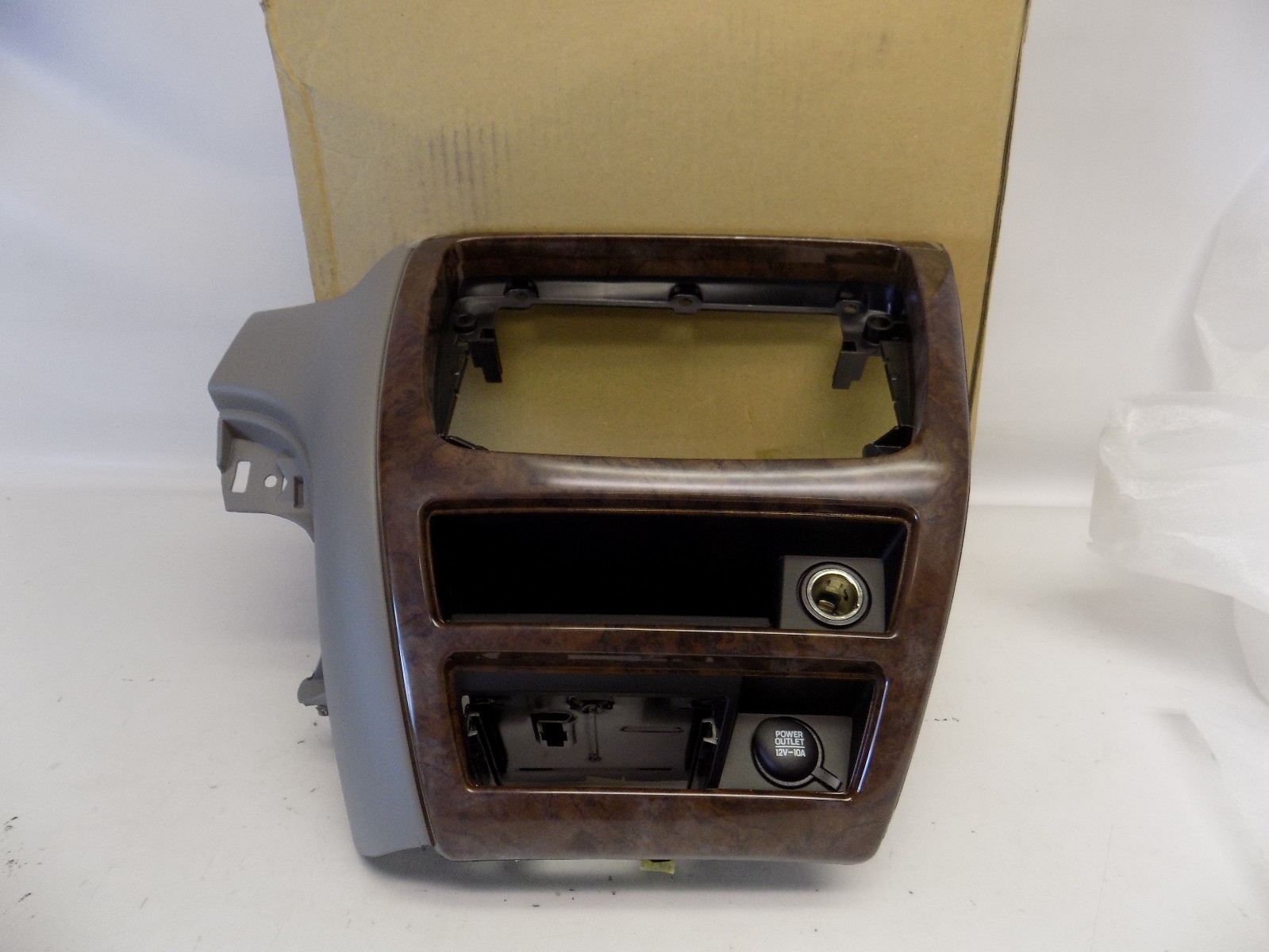 New OEM 2002 Mercury Sable Instrument Panel Dash Finish Trim Cigarette ...