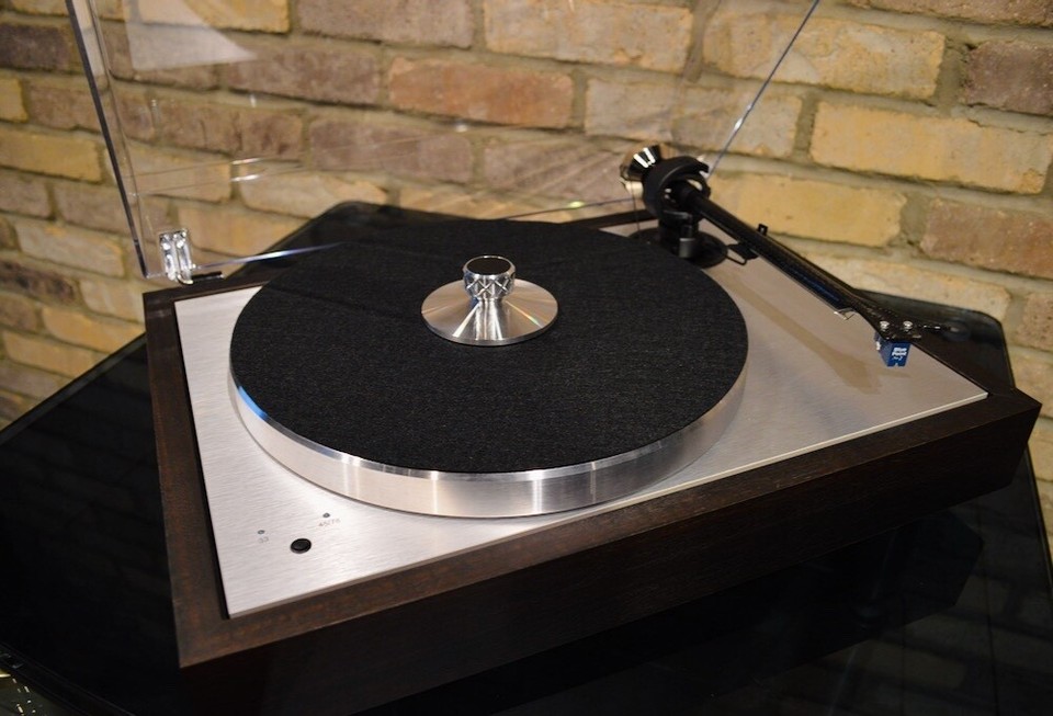 Pro-Ject Classic SB Turntable - Eucalyptus Superpack w/ Sumiko Blue ...