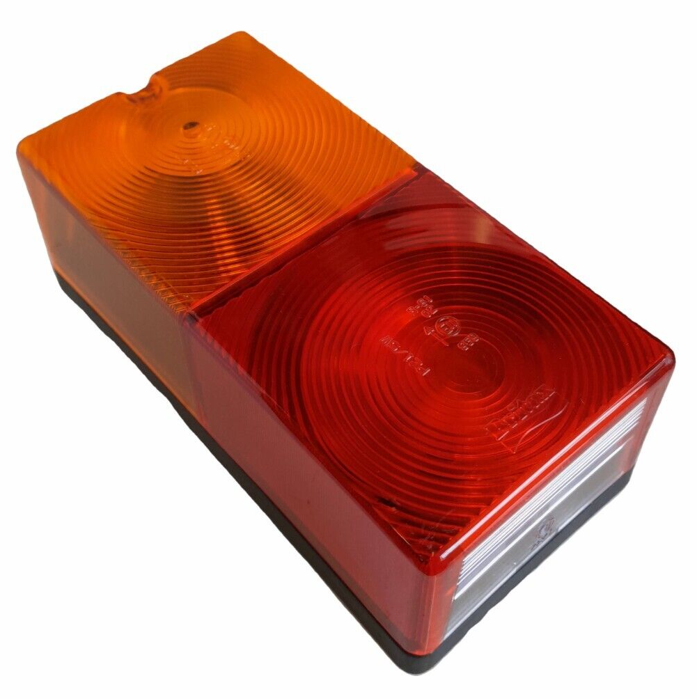 One Pair of Britax 9002 Rear Trailer Combination Lights With 12v Bulbs ...