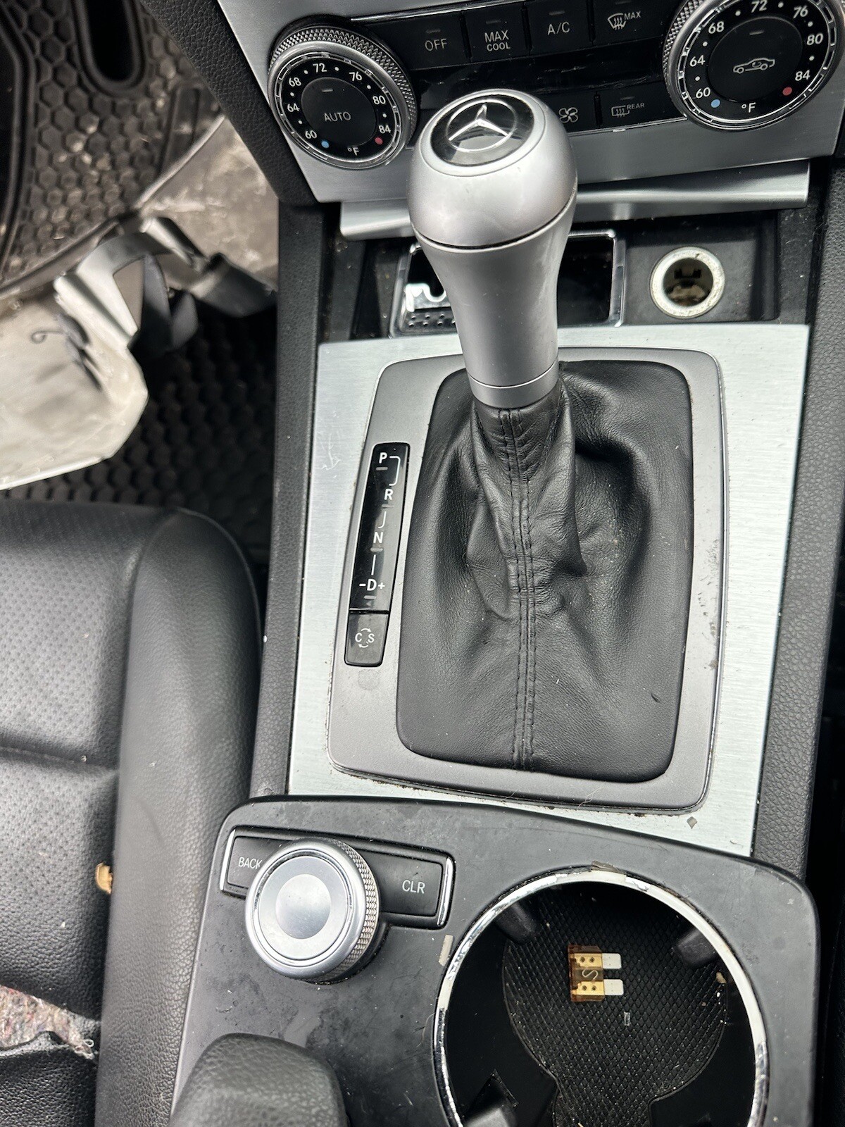 08-012 Mercedes W204 C300 C350 C250 Sport Gear Shift Knob Boot Black ...