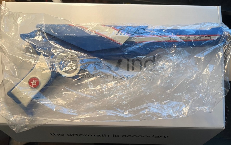 My Chemical Romance ‎Danger Days Box Set - Jet-Star Raygun, Mask ...