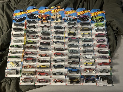 Hot Wheels Lot Of 72 Mix Of Several Years Not All Cars Are Mint ...
