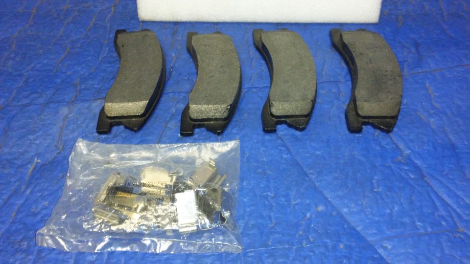 Mopar Genuine Pad Kit-Front Disc Brake OEM | eBay