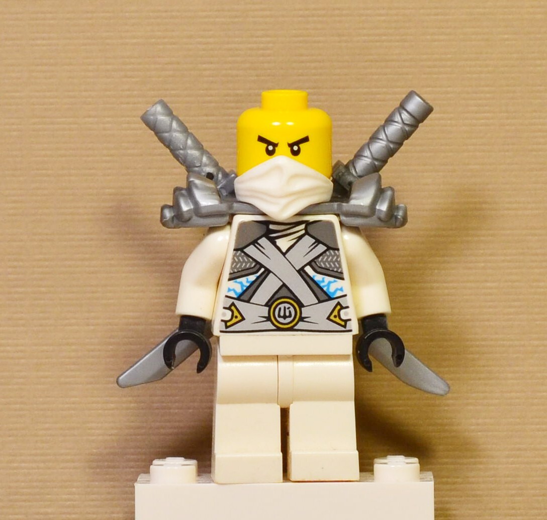 Ninjago Zane Riavviato