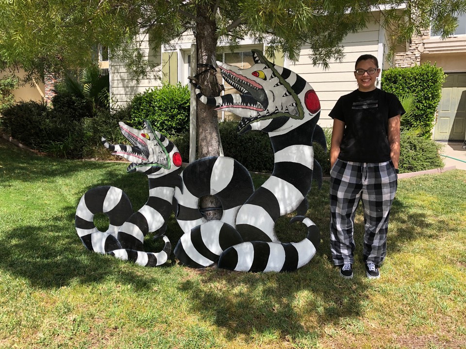 SANDWORM from BEETLEJUICE ~ HALLOWEEN LAWN ART ~ YARD DECOR | eBay