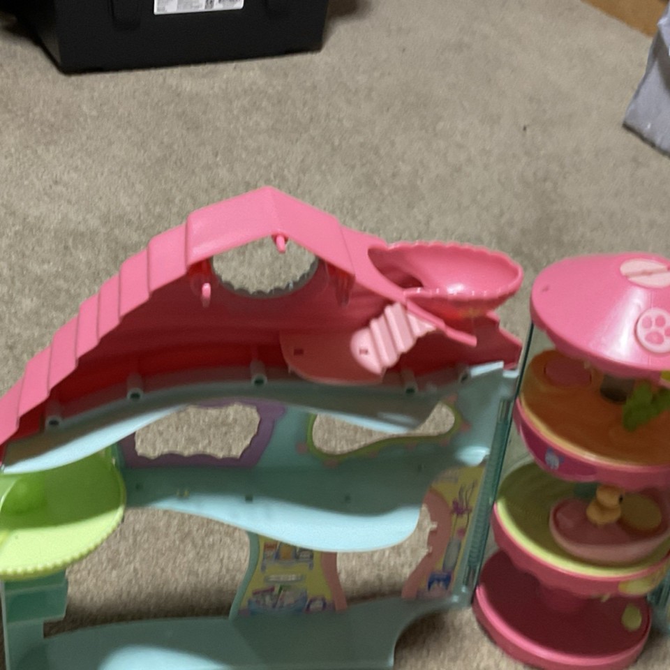 Littlest Pet Shop Playhouse Dollhouse Playset Pink & Blue Ages 3-7 ...