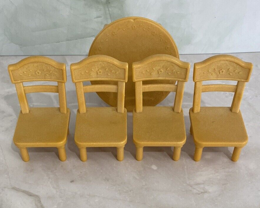 Sylvanian Families Calico Critters Table & Chairs Dining Dollhouse ...