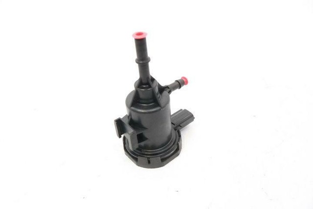 2012 - 2016 MERCEDES E350 W212 FUEL SYSTEM PURGE VALVE OEM 0004760600 ...