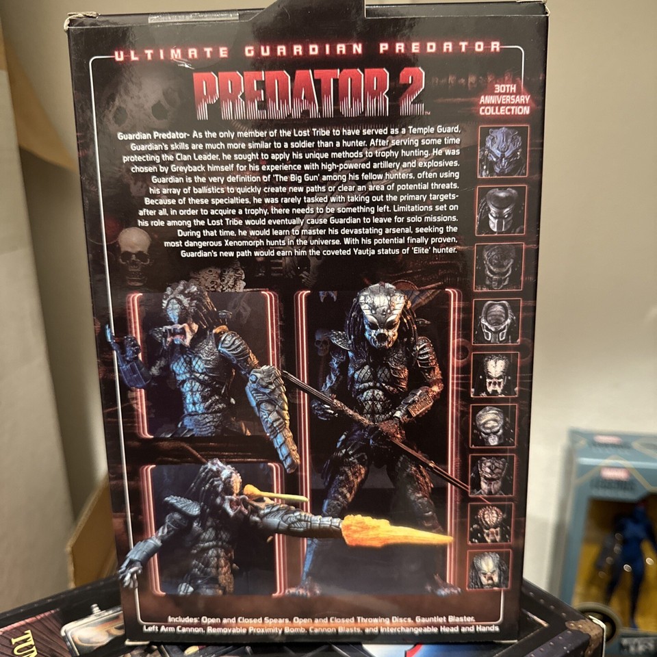 NECA Predator 2 - 7" Scale Action Figure - Ultimate Guardian Predator ...