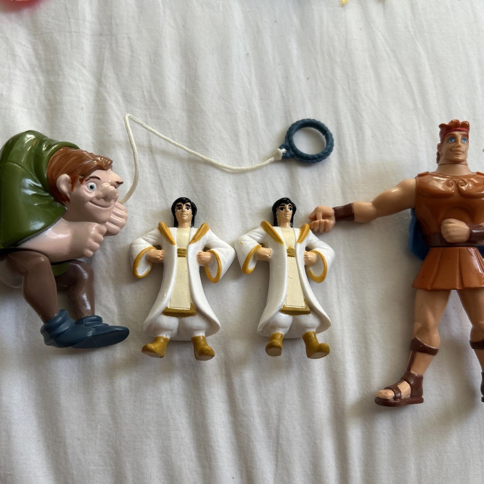 McDonald's Happy Meal Toy Disney The Hunchback of Notre Dame , Aladdin ...