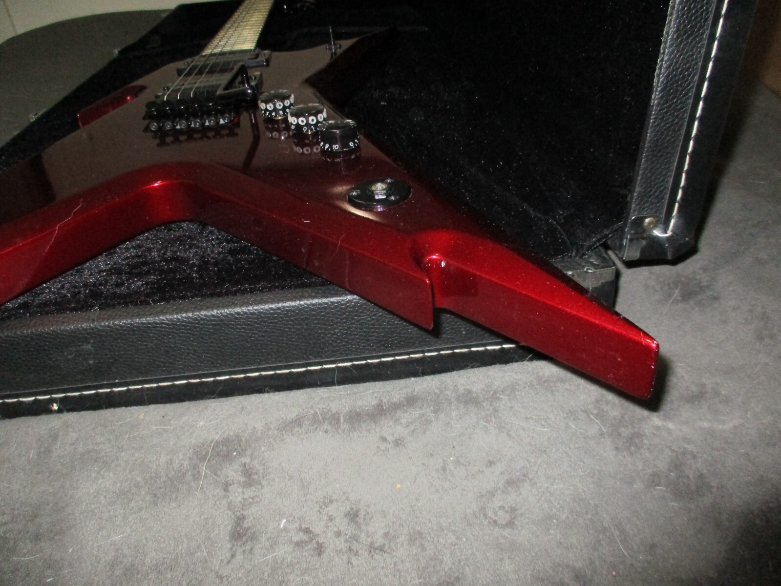 Dean RZR Razorback guitar candy apple red | eBay