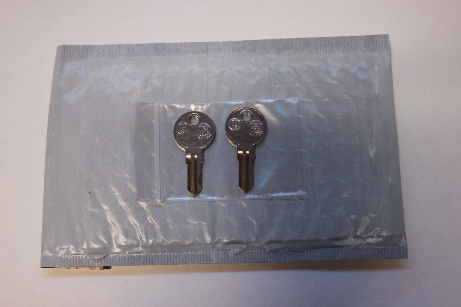 TM700-TM729 2-KEYS FOR all key codes with CODE TM700-TM729 Better built ...