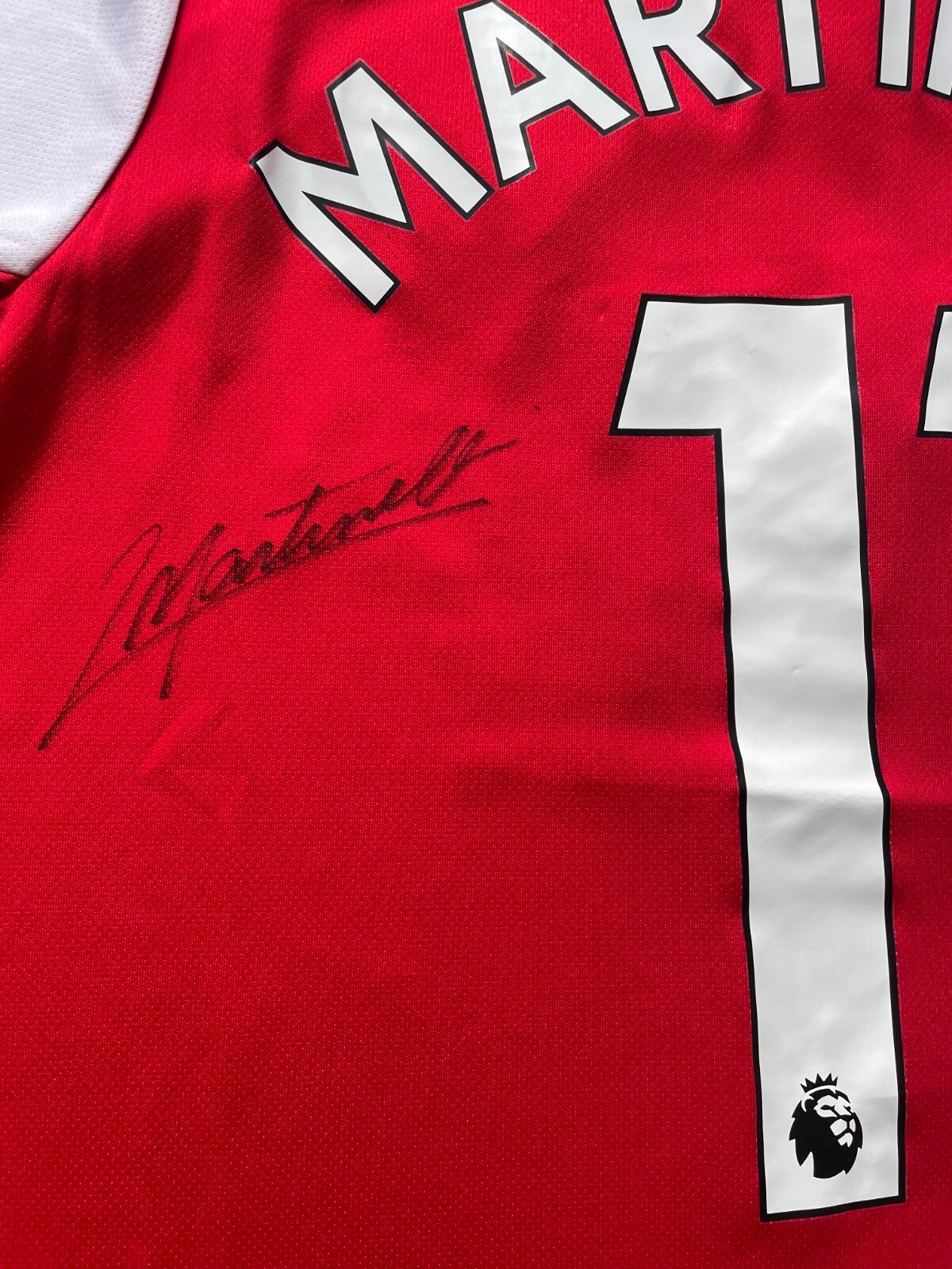 Signed by Martinelli #11 2022-23 Arsenal Home Football Shirt Vintage ...