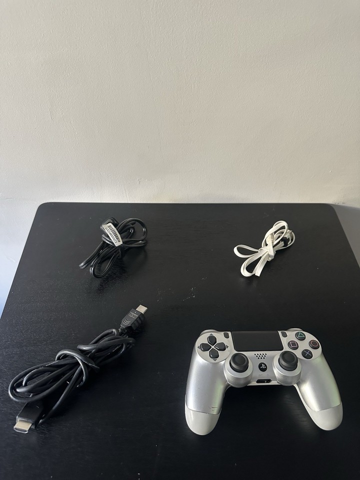 Sony PlayStation 4 PS4 CUH-1115A Console - Black (Bad Disc Drive) | eBay