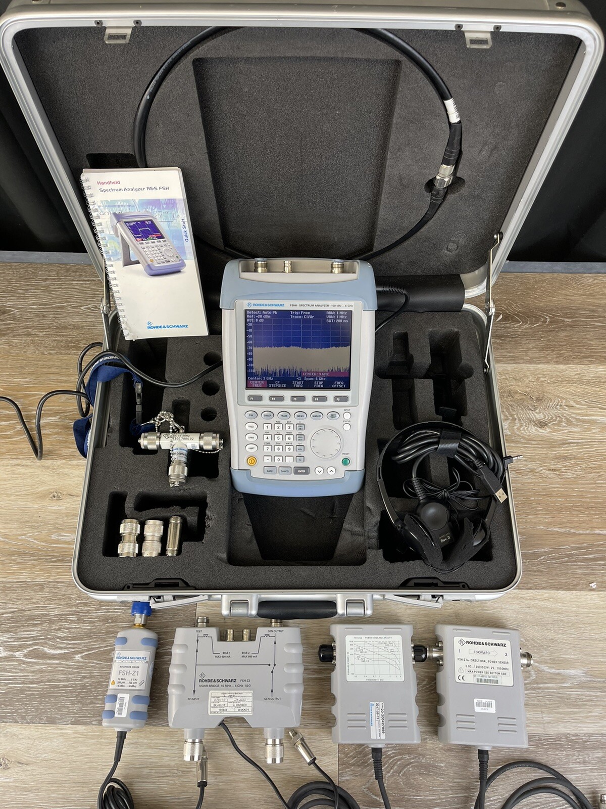 Rohde & Schwarz FSH6 100kHz 6GHz Handheld Spectrum Analyzer w/ FSH-Z1 ...