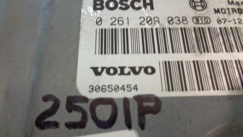 2007-2013 VOLVO C30 ENGINE ECM ELECTRONIC CONTROL MODULE 30650454 ...