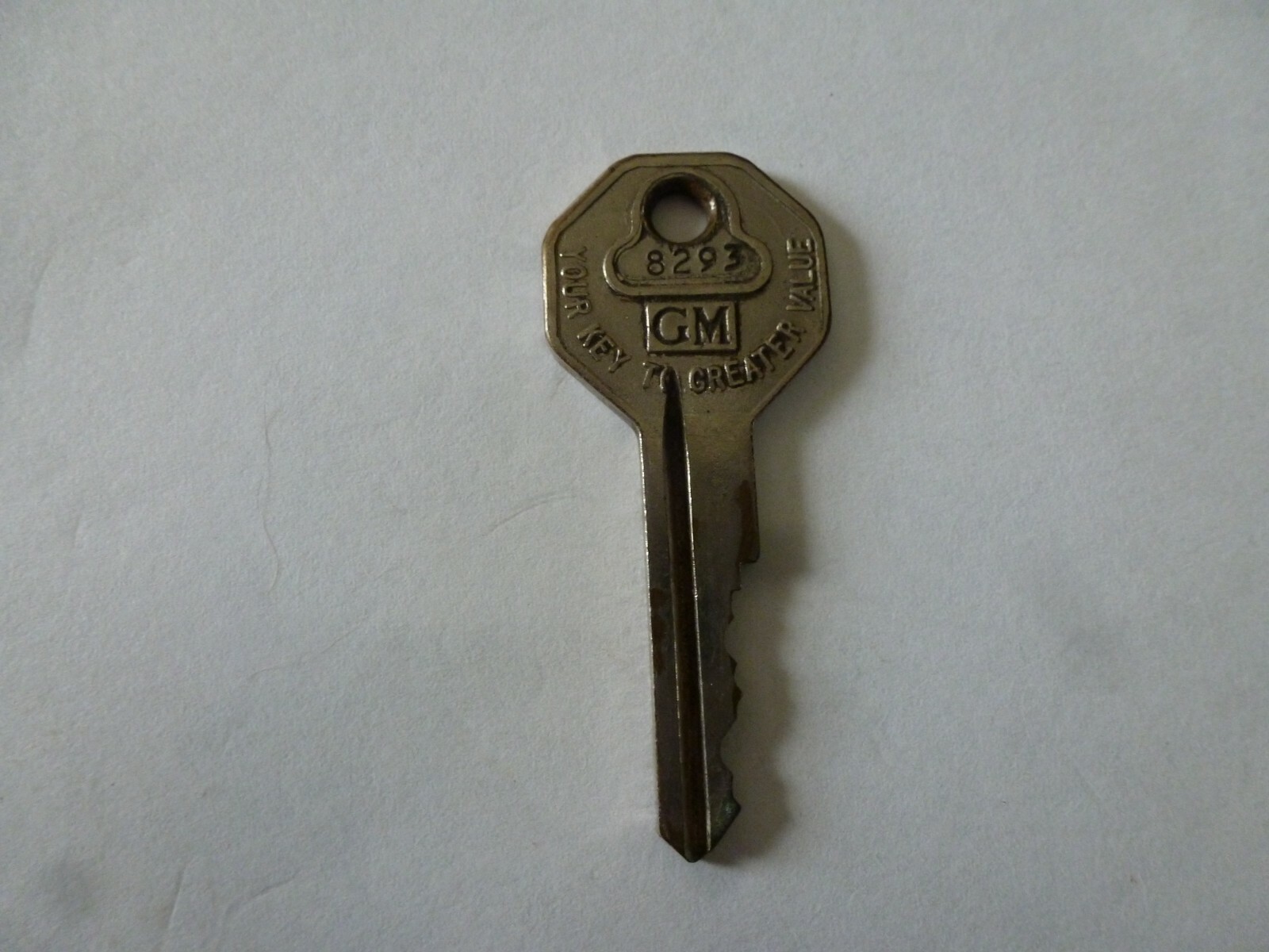 Vintage GM knock Out Key Your Key To Greater Value Car Key #8293 B&S | eBay