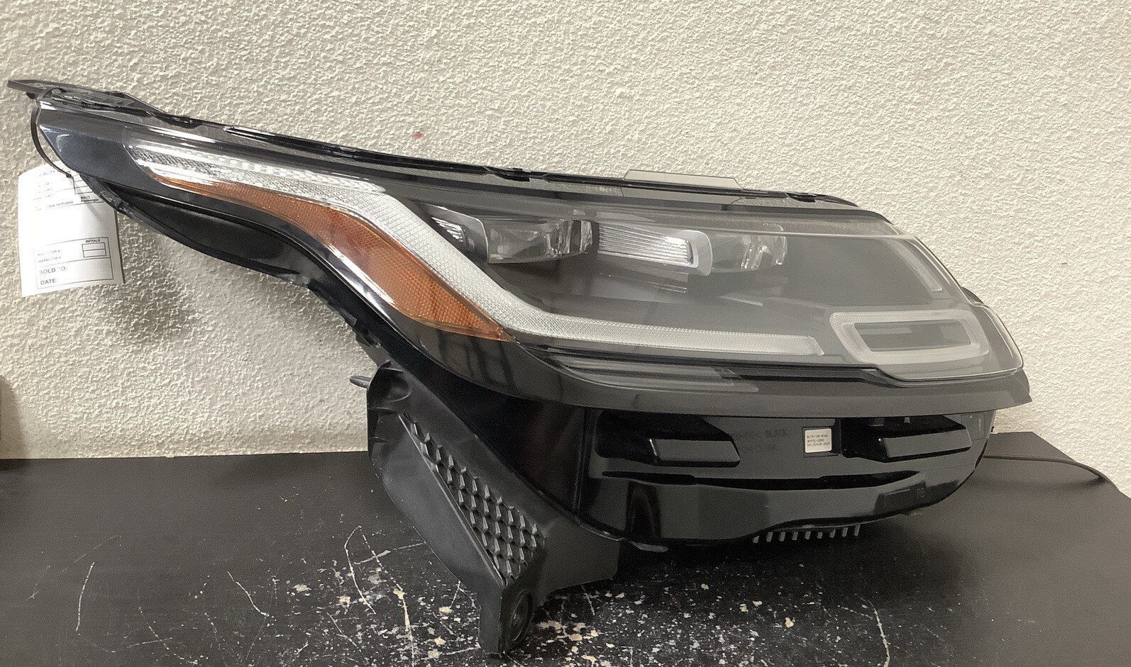 2018-2020 LAND ROVER RANGE ROVER VELAR LED Right HEADLIGHT Used OEM ...