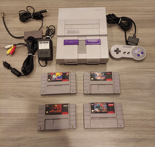 Nintendo SNES Super Nintendo Console Bundle - 4 Games, 1 Controller ...