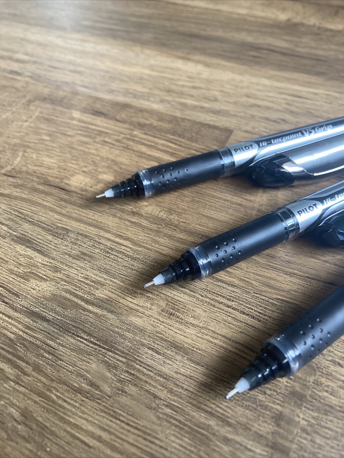 Pilot V5 GRIP Hi-Tecpoint Pure Liquid Ink 0.5mm R/Ball Pen,Black BXGPN ...