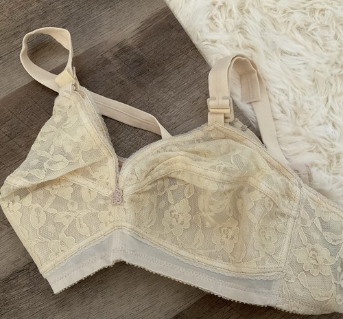 Vintage Bullet Bra Pennyrich Lace Pin Up Bra Size 32E Style 537 ...