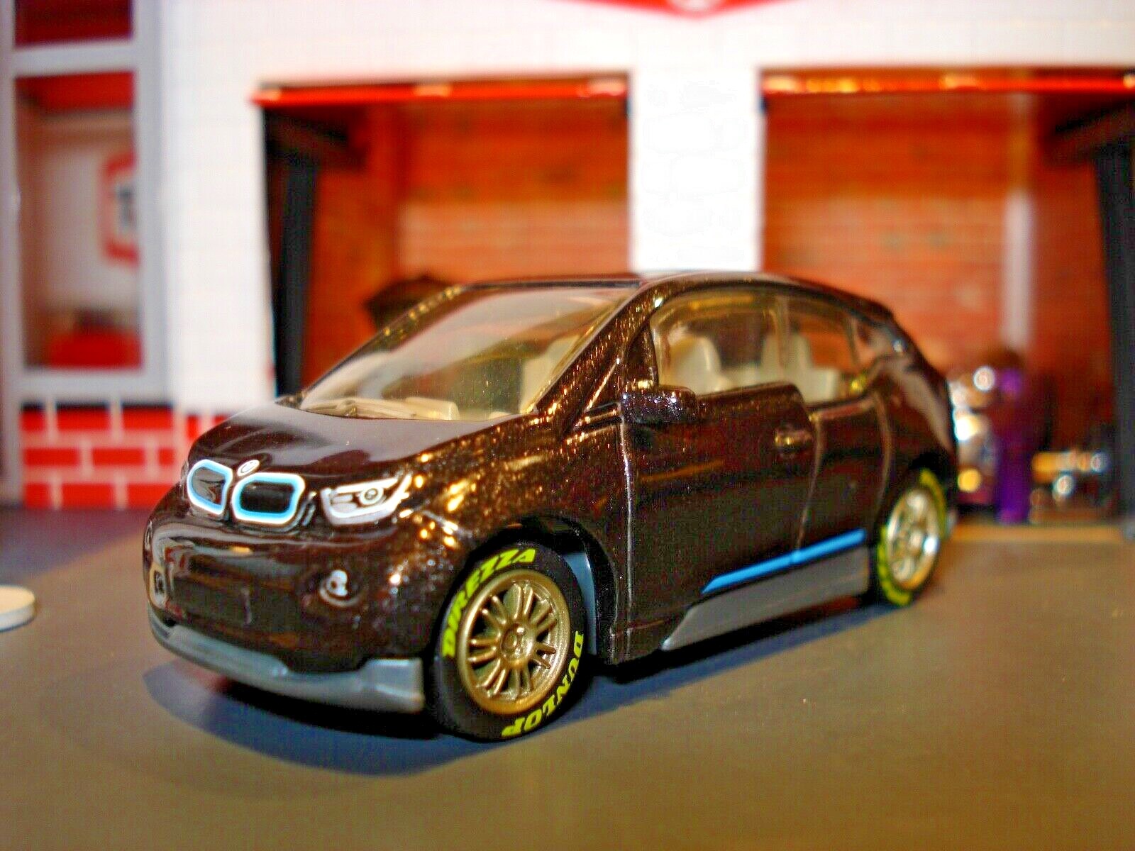 2015 BMW I3 CUSTOM EDITION 1/64 MB CUSTOM WHEELS AND RUBBER TIRES ADDED ...
