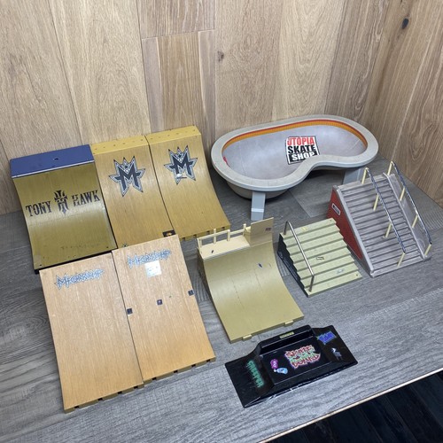 Fingerboard DIY Skatepark Mixed Parts Lot Mega Ramp Del Mar Pool Bowl ...