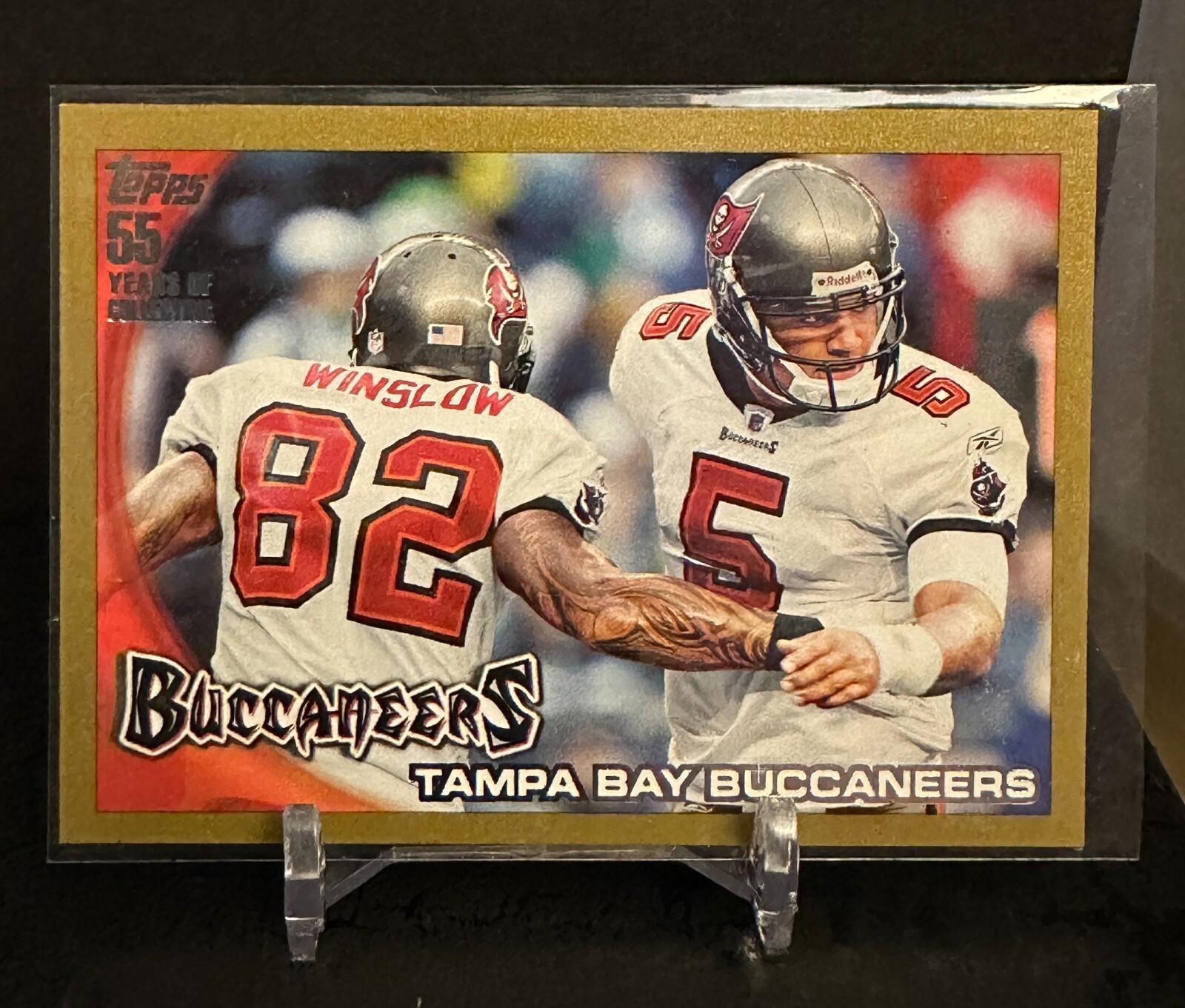 2010 Topps Football Tampa Bay Bucaneers Gold Parallel Card #56 #1801/ ...