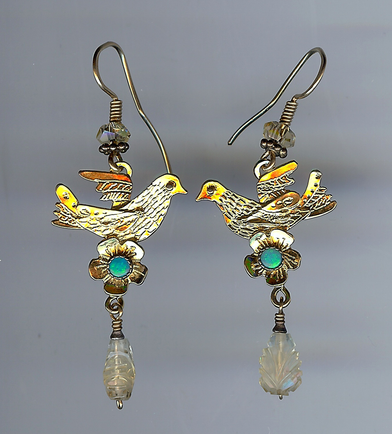 MUSI HUNT ARTISAN GOLD PLATE OPAL FLOWER DOVE BIRD DA… - Gem