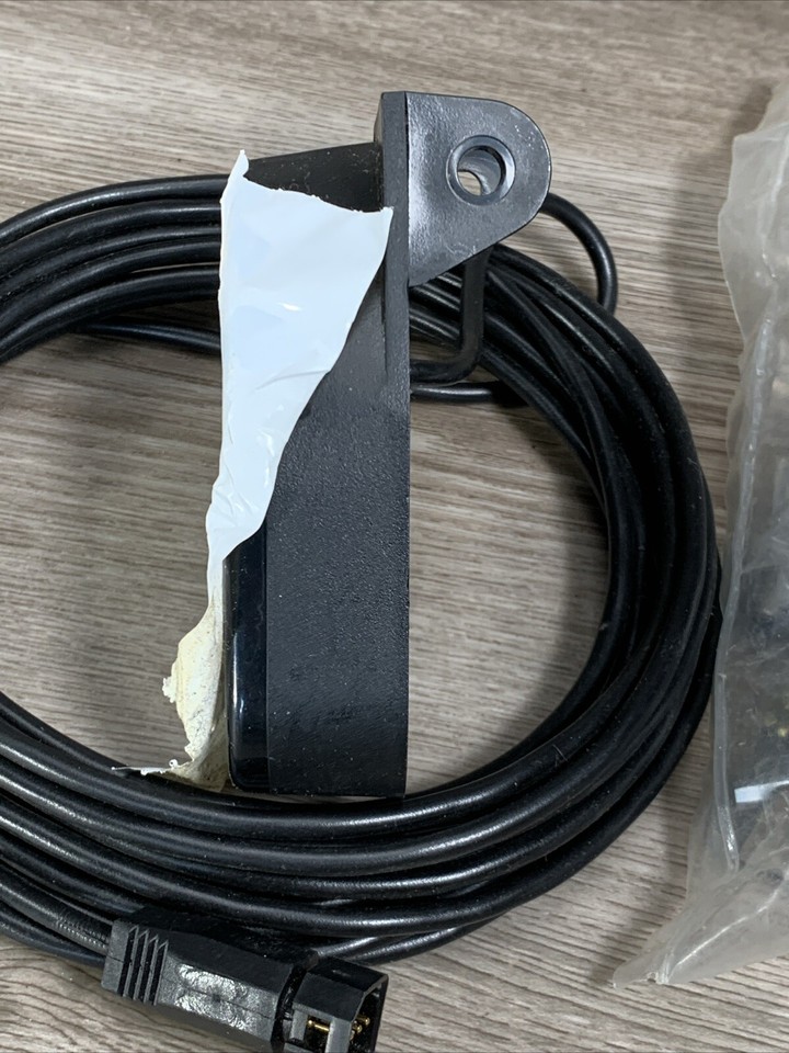 Humminbird fishfinder DHS-W Transducer & Mounting Bracket -Wide Eye ...