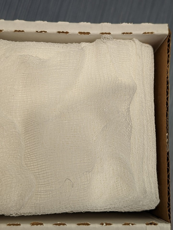 Fisherbrand 06-665-28 - 200 count Mini-Cheesecloth Wipes for ...