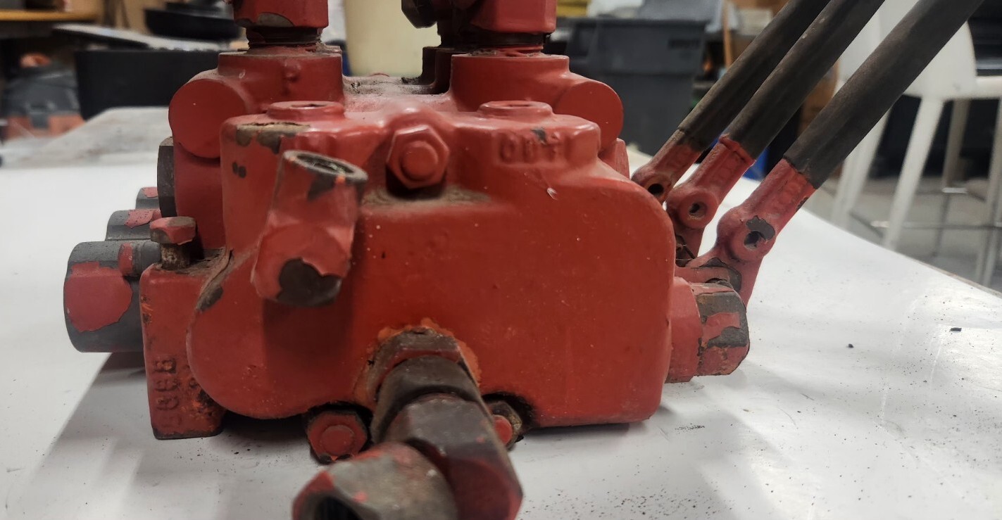 Gresen Hydraulic 3 Spool Valve,Triple Spool valve With 3 Levers Gresen ...