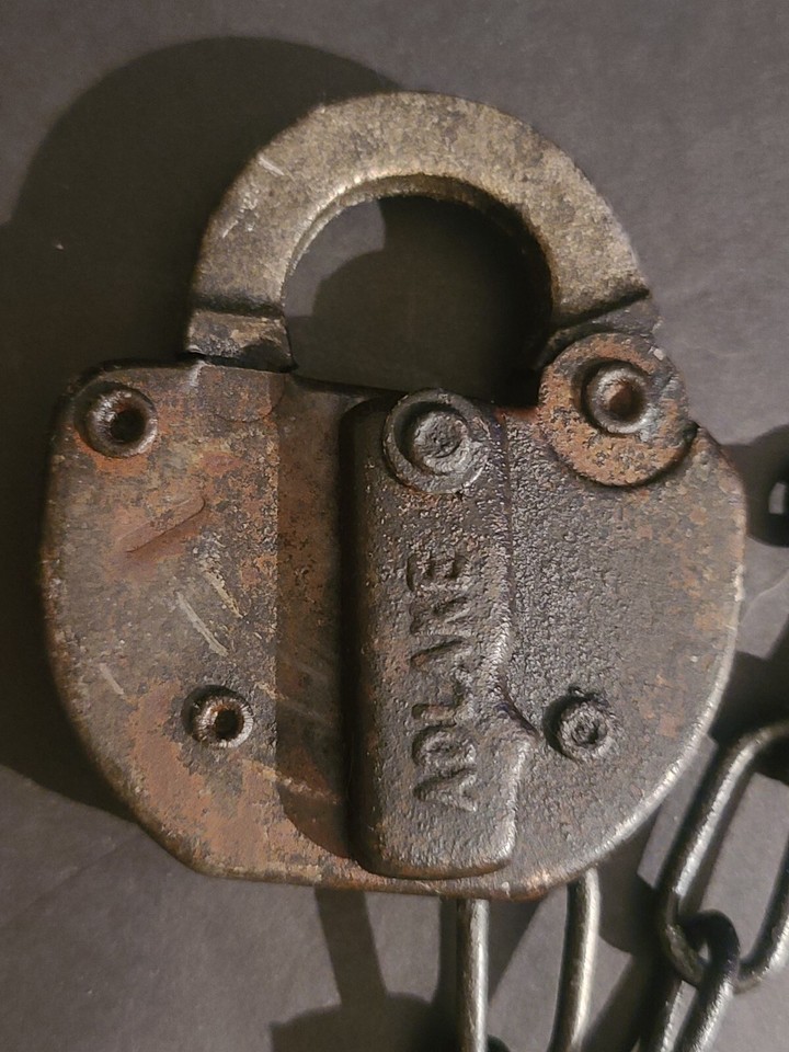 Vintage B&O Railroad Lock and Chain Made By Adlake (NO KEY) Serial ...