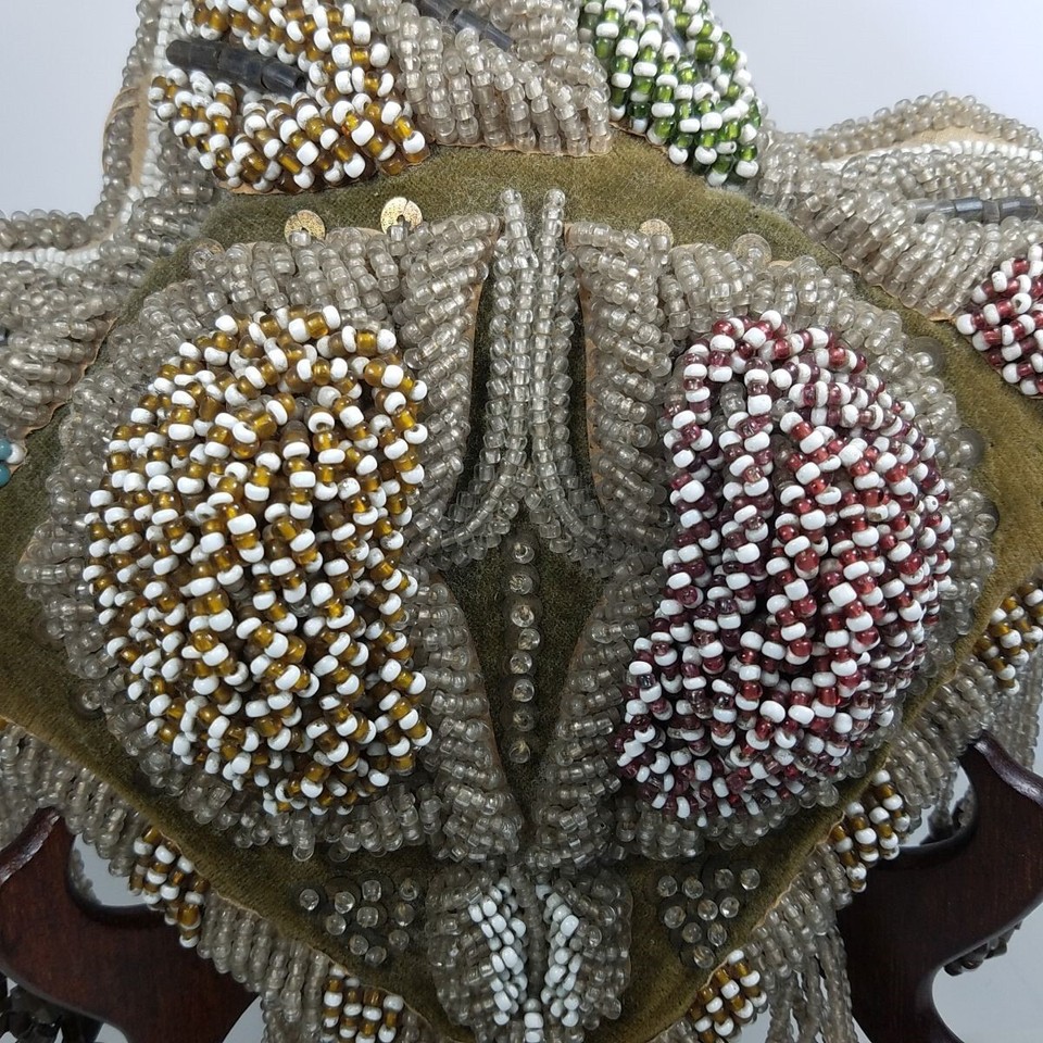 Large Early 10" Iroquois Mohawk Beaded Trilobe Heart Pincushion Glass ...