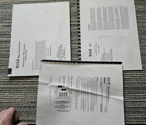 Digitrax DT100R & UR91 Users Manual And PM42 Power Management For 4 Sub ...