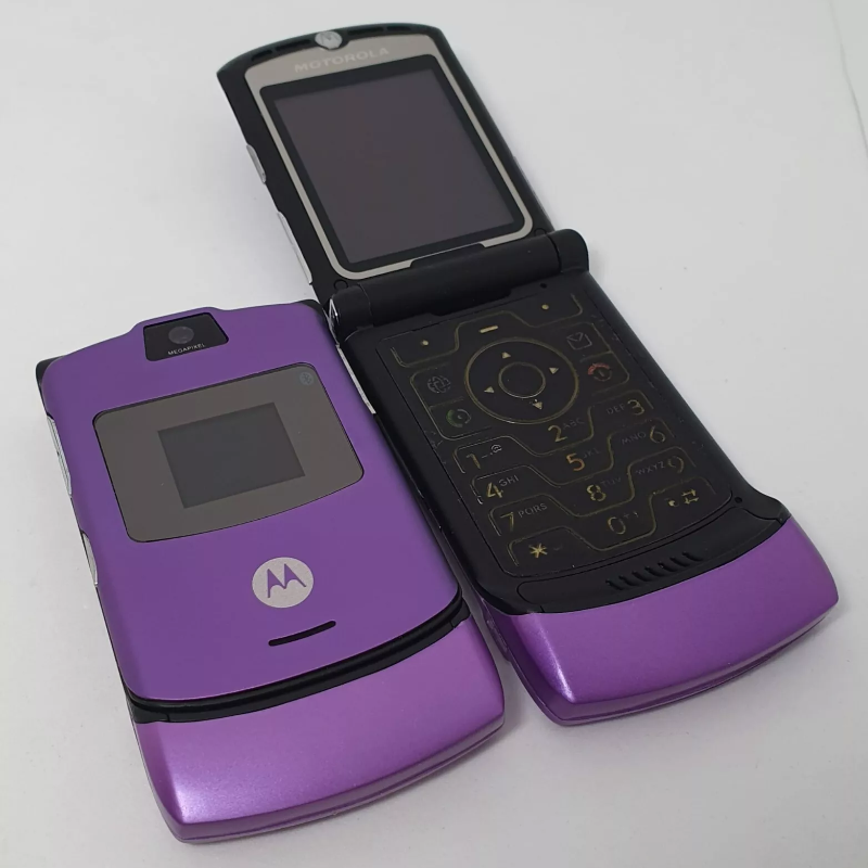 Motorola RAZR V3 Unlocked Flip GSM 850 /900 /1800 /1900 Bluetooth ...