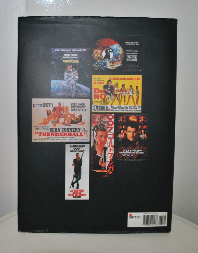James Bond Movie Posters Annual- Official 007 Collection- Vintage ...