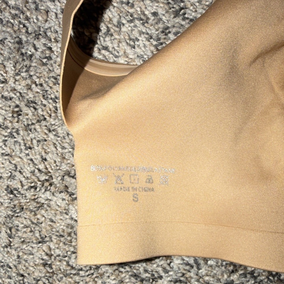 Beige Seamless Strapless Wireless Bandeau Bra Small Solid Pullover ...