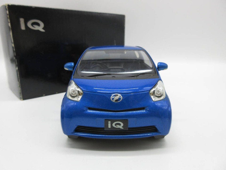 1 24 iQ IQ Mini Car Blue Metallic | eBay