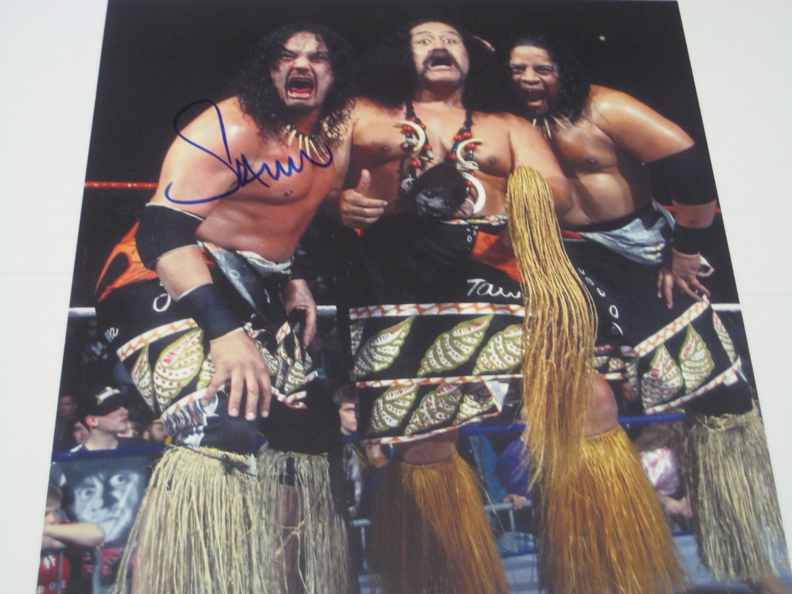 THE HEADSHRINKER'S SAMU WWF WRESTLING GREAT AUTO SIGNED PHOTO COA FREE ...